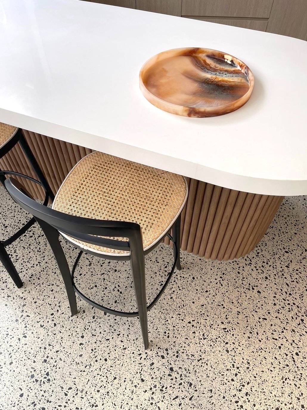 How to Style Your Kitchen Island Bench
